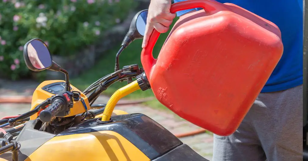 Use the Right Gas and Oil for your ATV [Beginners Guide] - UTV Ride